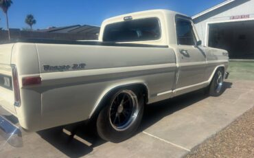 F100 1970 à vendre 68 000